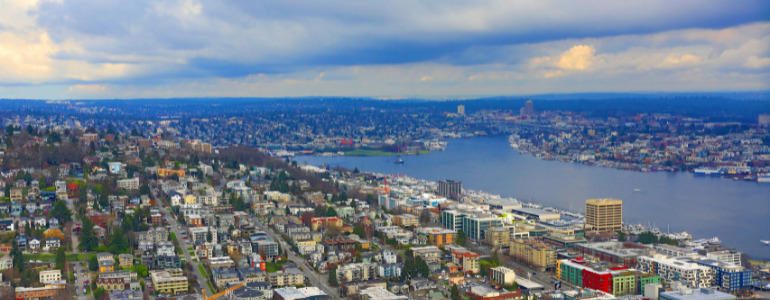 The Housing Spectrum, Temperature Extremes and the Costs of Thermal ...